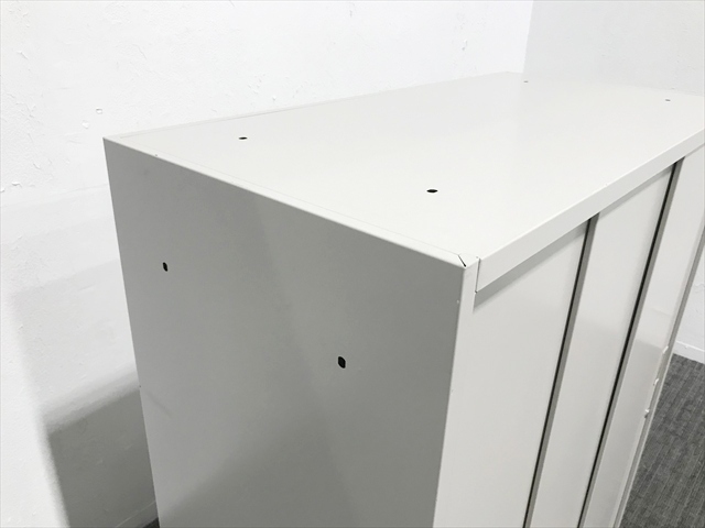 引違書庫 3枚スライド扉 シンライン HTM-109RS-WE[イトーキ][中古]|引違書庫-書庫・収納 オフィス家具（中古）通販ならHappy（ハッピー）